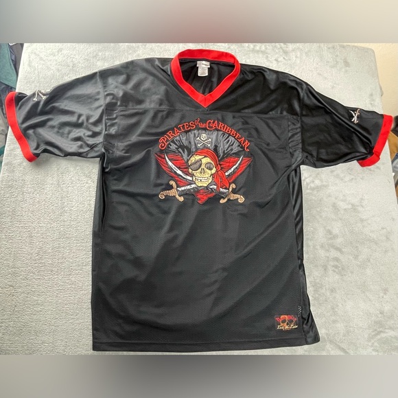 Disney | Shirts | Disneyland Resort Pirates Of The Caribbean Captain ...